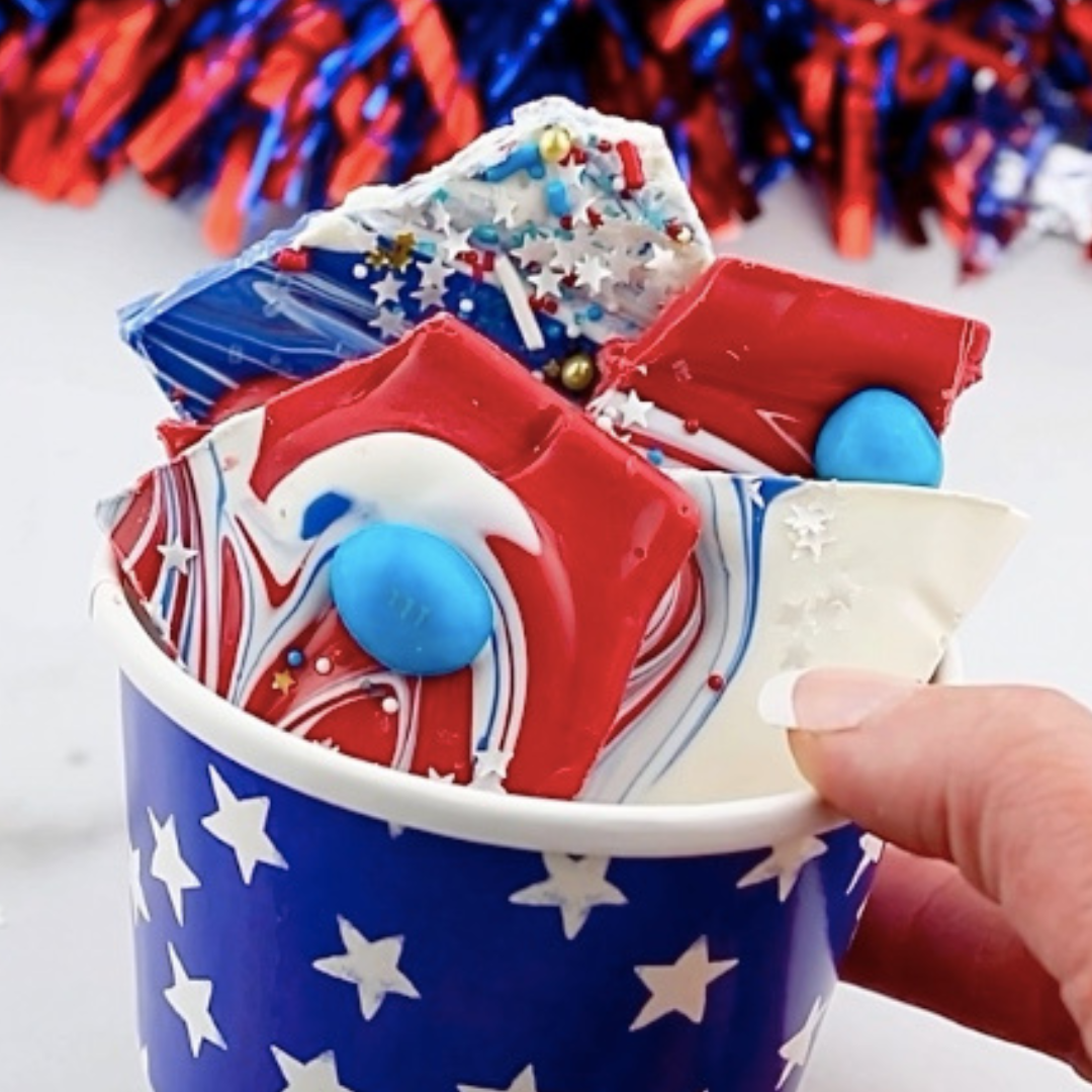 Patriotic Dessert Bark – Sprinkle Pop